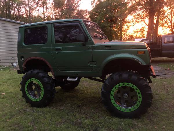 Suzuki Samurai Mud Truck