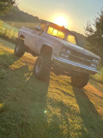 Lifted Square Body Chevy for Sale - (KY) | MUD TRUCK NATION