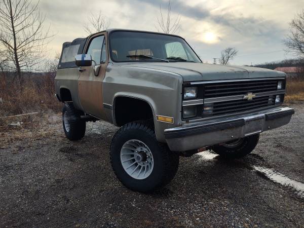 1984 K5 Square Body Chevy for Sale (WI) | MUD TRUCK NATION